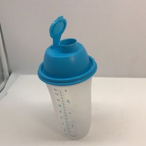 Tupperware | Kitchen | Tupperware Quick Shaker Blue Color | Poshmark